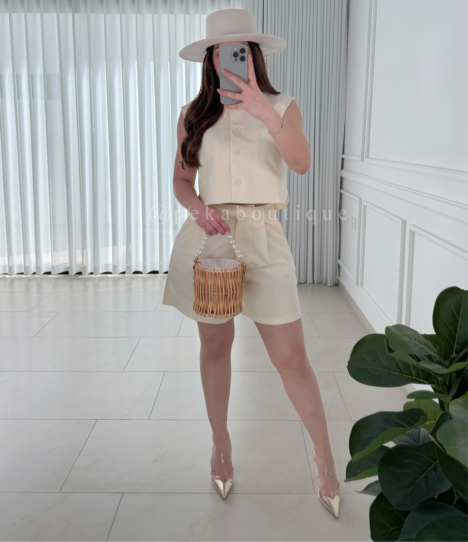 Conjunto Form Ivory – Peka Boutique